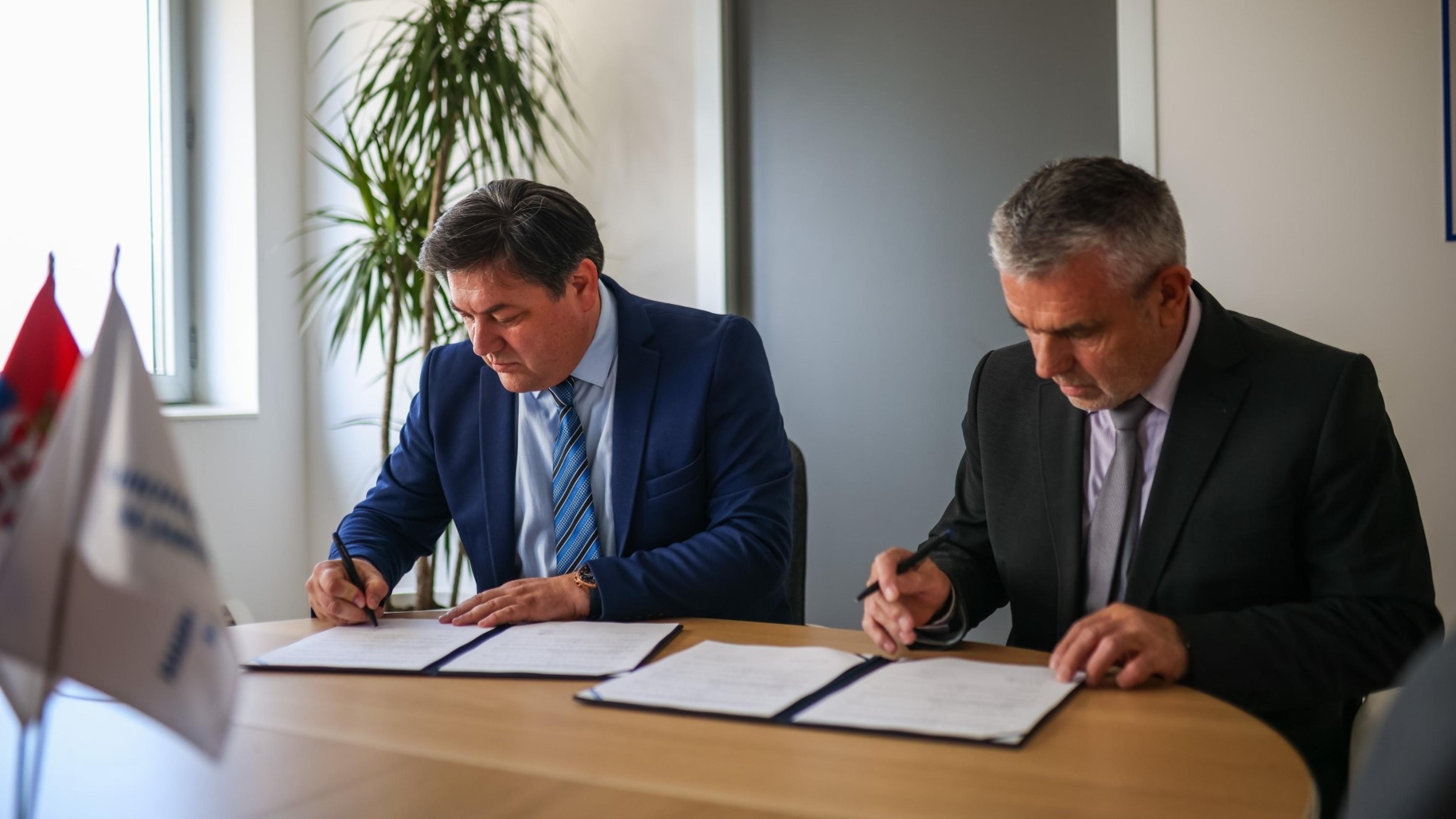 РЕГИОНАЛНЕ ОБРАЗОВНЕ АЛИЈАНСЕ – ПОТПИСАН СПОРАЗУМ СА ВИСОКОМ ШКОЛОМ ...